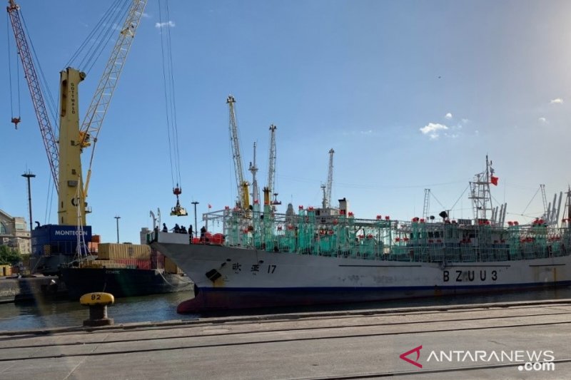 Indonesian embassy returns seaman's body from Uruguay - ANTARA News