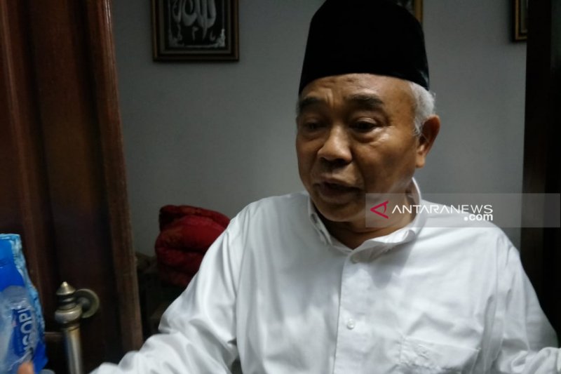 Pror Dr KH Asep Saifuddin, kiai miliarder tapi dermawan - ANTARA News Jawa Barat