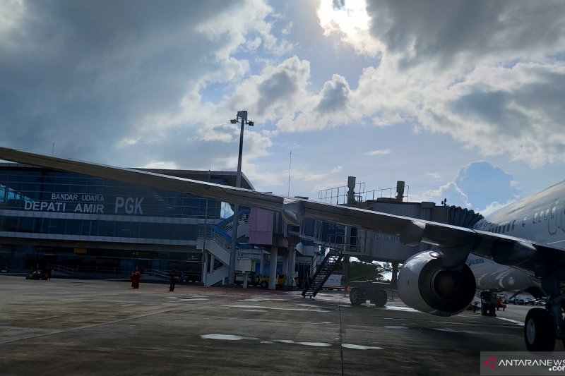 Maskapai di Bandara Depati Amir kurangi jadwal penerbangan - ANTARA News