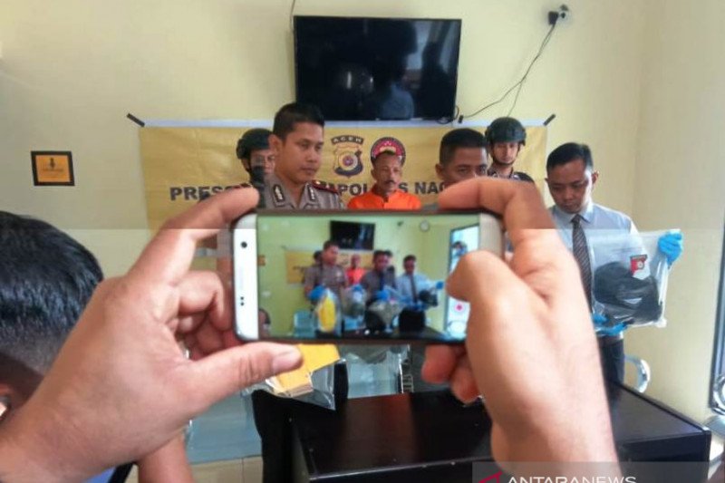 Diduga selingkuhi isteri orang, pria ini tewas dibunuh dengan tebasan ...