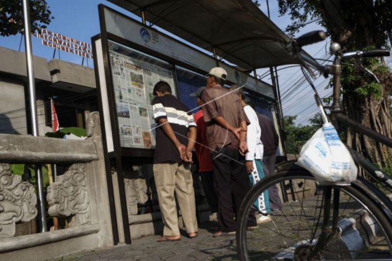 Kebutuhan informasi masyarakat - ANTARA News Kalimantan Barat