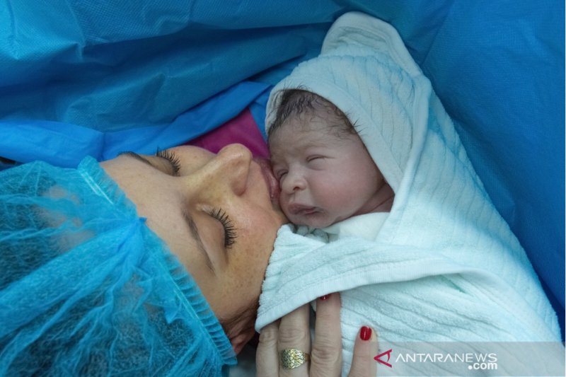 Mengenal metode persalinan ERACS yang diklaim lebih nyaman untuk ibu ...