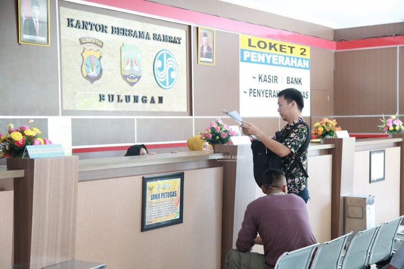 Pelayanan UPT Samsat Tetap Dibuka - ANTARA News Kalimantan Utara Pelayanan UPT Samsat Tetap Dibuka - ANTARA News Kalimantan Utara