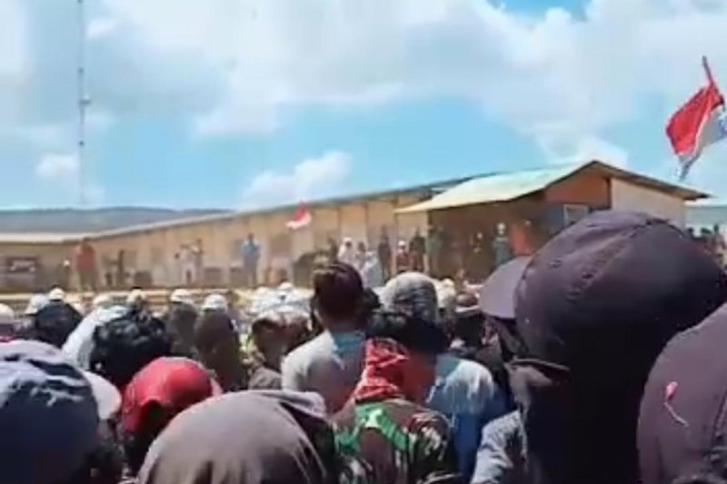 PT Harita tanggapi demo terkait kehadiran TKA asal China - ANTARA News ...