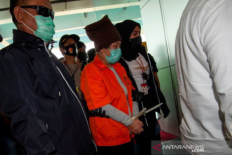 Sahroni: Penangkapan Maria Pauline awal permulaan tangkap Joko Tjandra ...