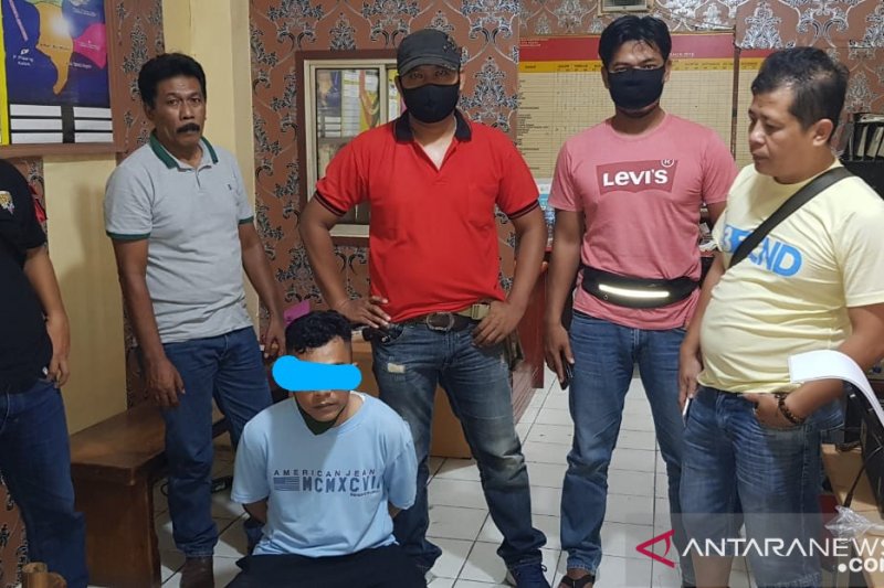 Polisi bekuk pelaku pencurian barang jamaah di sejumlah masjid - ANTARA News