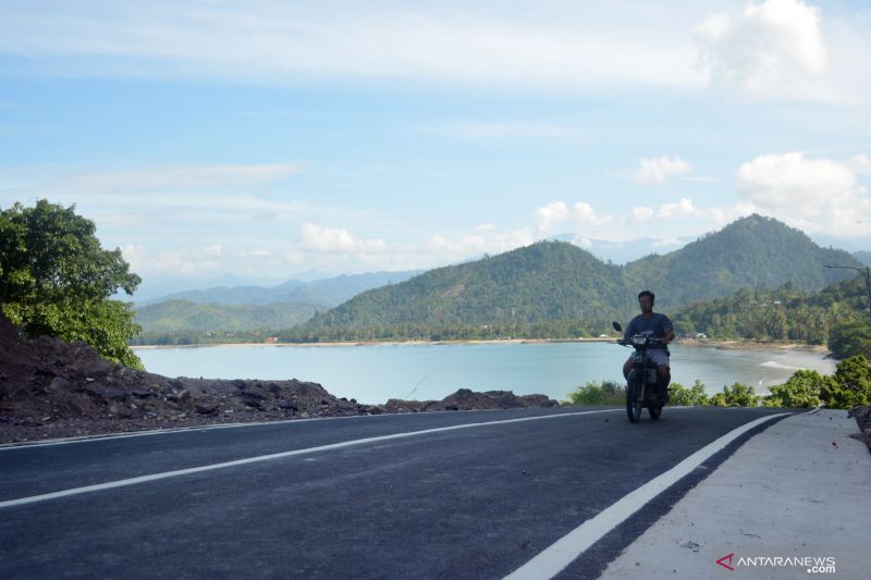 Jalan Tembus Bayang-Alahan Panjang siap dirampungkan pada tahun 2023 - ANTARA Sumbar