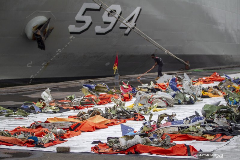 Early weather warning issued on day of SJ-182 crash: BMKG - ANTARA News