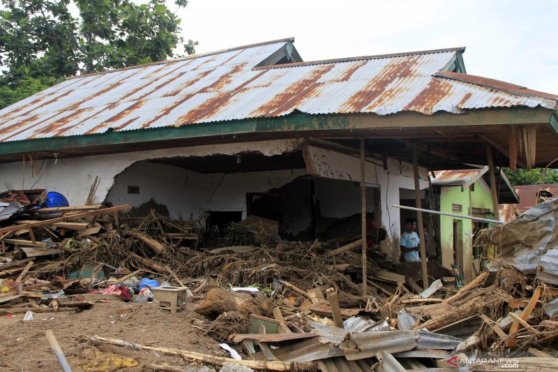 Kemenpupr Siapkan Relokasi Rumah Warga Terdampak Longsor Di Ntt
