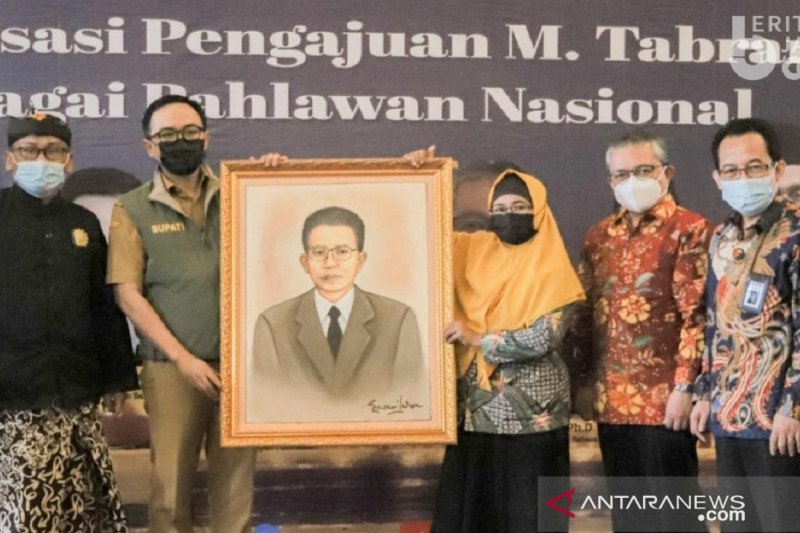 Bupati Pamekasan dukung usulan M Tabrani jadi Pahlawan Nasional ...