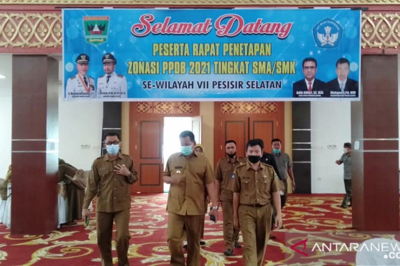Bupati Pessel: Semua pihak agar dukung zonasi PPDB - ANTARA Sumbar