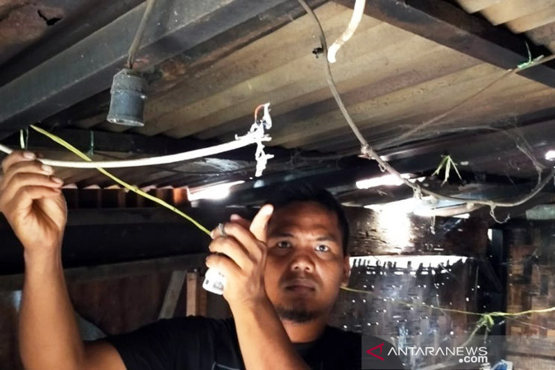 Ibu dan anak di Simalungun tewas tersetrum jemuran beraliran listrik - ANTARA News