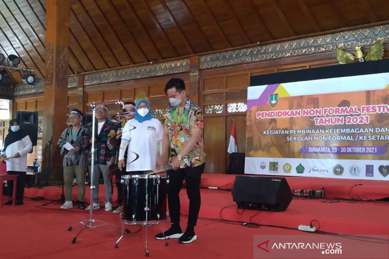 Kemendikbudristek dorong pendidikan nonformal bentuk anak berkarakter ...