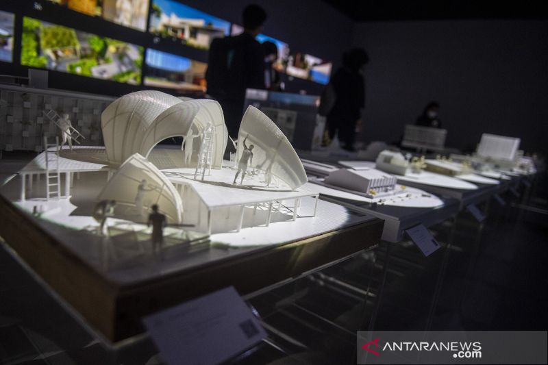 Melihat pameran maket bangunan di Indonesian Architects Week 2021 - ANTARA News