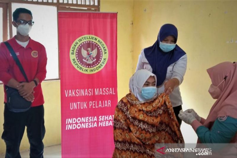 Sebanyak 80,95 juta penduduk telah divaksinasi COVID-19 lengkap - ANTARA News