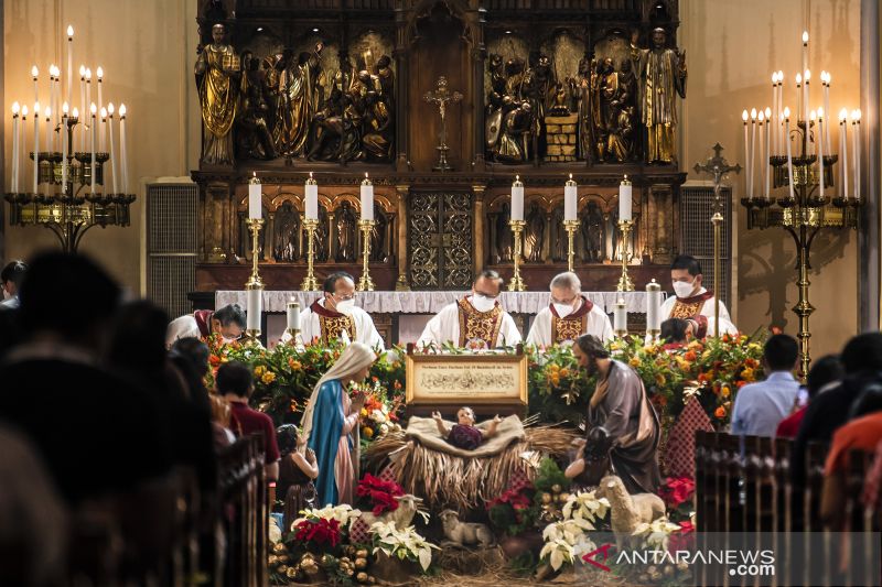 Misa Natal di gereja Katedral Jakarta - ANTARA News