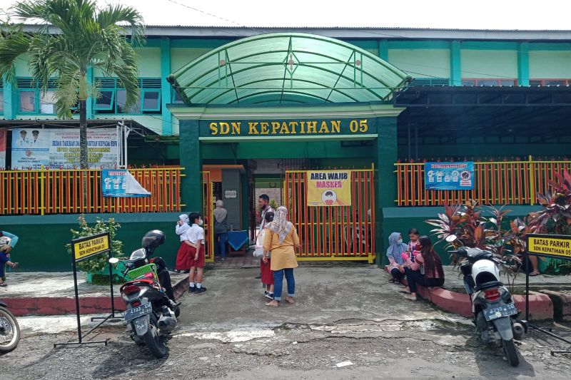 Dinas Pendidikan Jember mulai pembelajaran tatap muka untuk SD - ANTARA ...