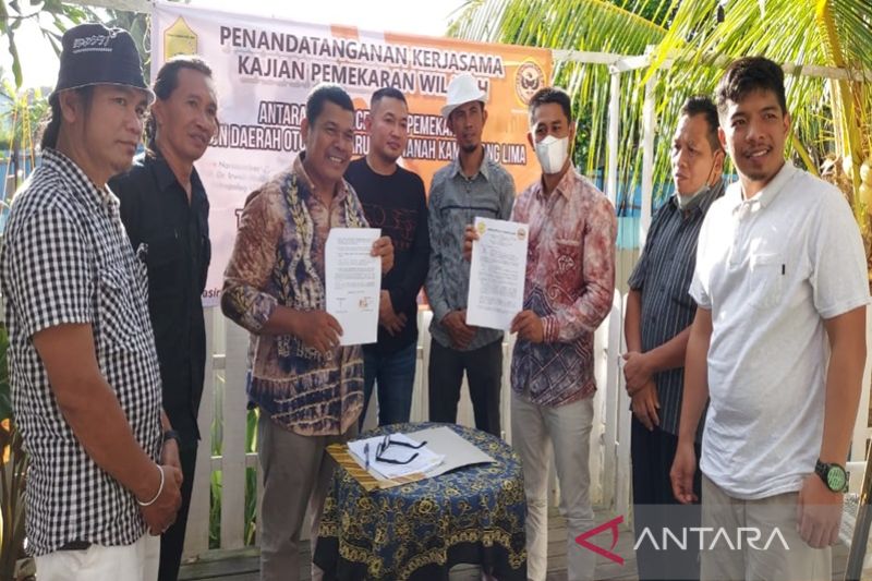 Tim percepatan pemekaran Kambatang Lima gandeng Pusat Studi Kebijakan Publik ULM - ANTARA News ...