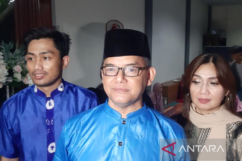 Zulfydar Zaidar nilai Idul Fitri mampu gerakan ekonomi daerah dengan ...