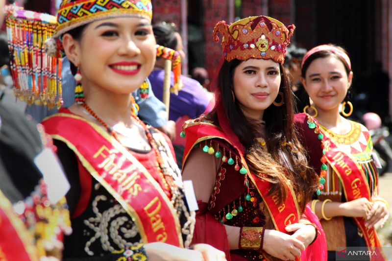 Pembukaan pekan gawai Dayak di Pontianak - ANTARA News