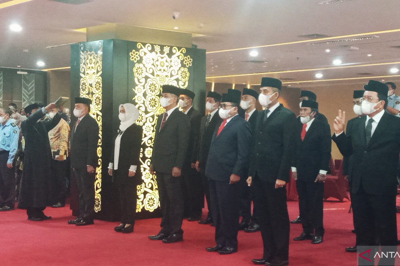 Wamenkumham lantik Tim Pengawas LMKN dan LMK Periode 2022-2025 - ANTARA ...