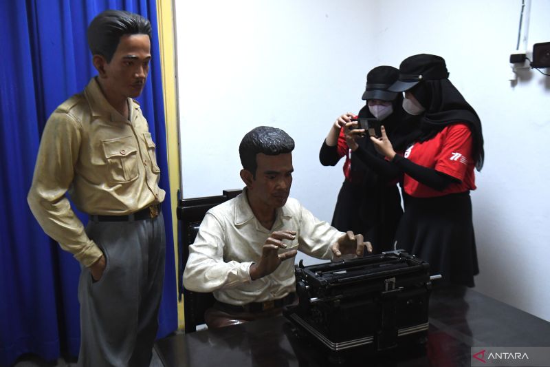 Mengenal tokoh-tokoh penting proklamasi kemerdekaan Indonesia - ANTARA News