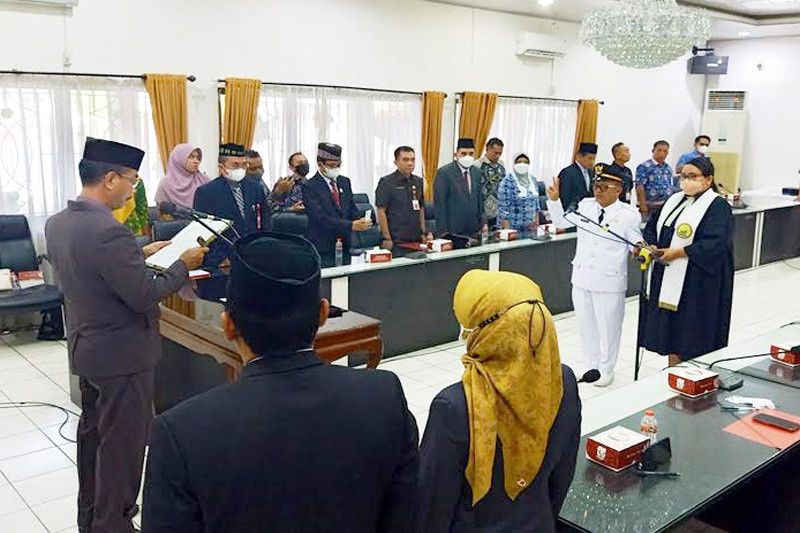 Wakil Bupati Barut lantik Camat Gunung Purei - ANTARA News Kalteng