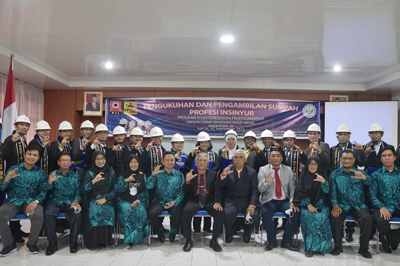20 mahasiswa selesaikan Pendidikan Profesi Insinyur di FT Unimed ...