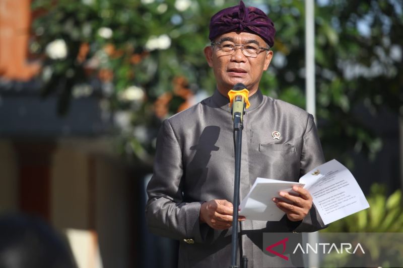 Menko PMK ajak generasi muda maknai dan amalkan nilai Pancasila - ANTARA News