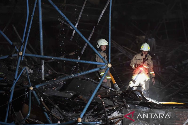 Kebakaran kubah Masjid Islamic Center Jakarta - ANTARA News