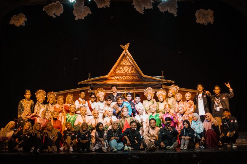 Mahasiswa Natuna kenalkan kesenian Mendu di Yogyakarta - ANTARA News Kepri