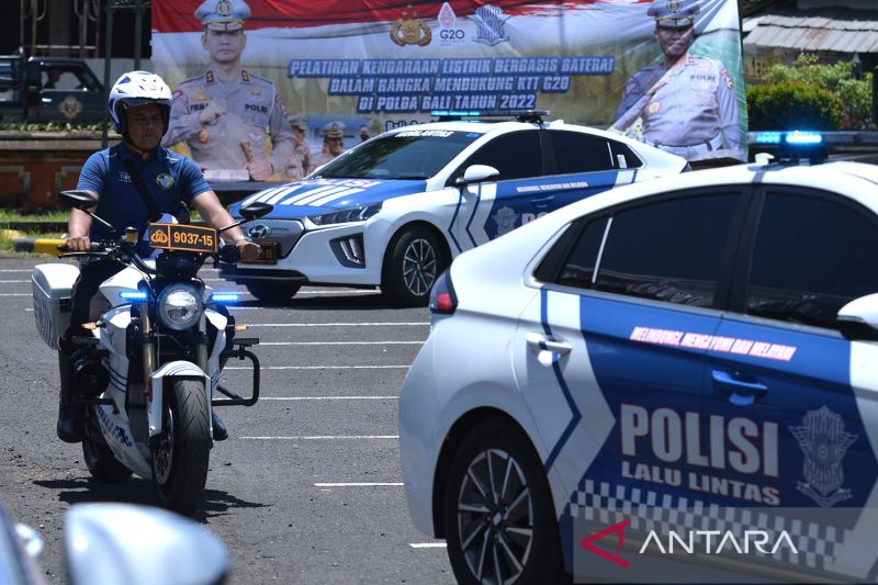 Latihan penggunaan kendaraan listrik jelang KTT G20 Bali - ANTARA News