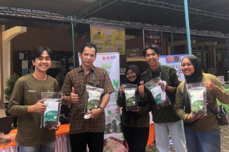 Empat tim mahasiswa wirausaha Unja raih Award P2MW - ANTARA News Jambi