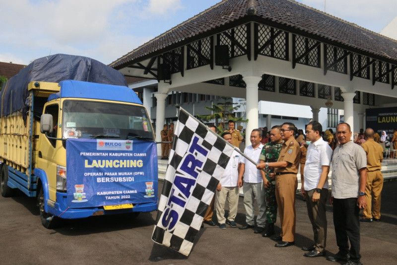 Ciamis kucurkan Rp1 miliar untuk operasi pasar murah - ANTARA News Jawa ...
