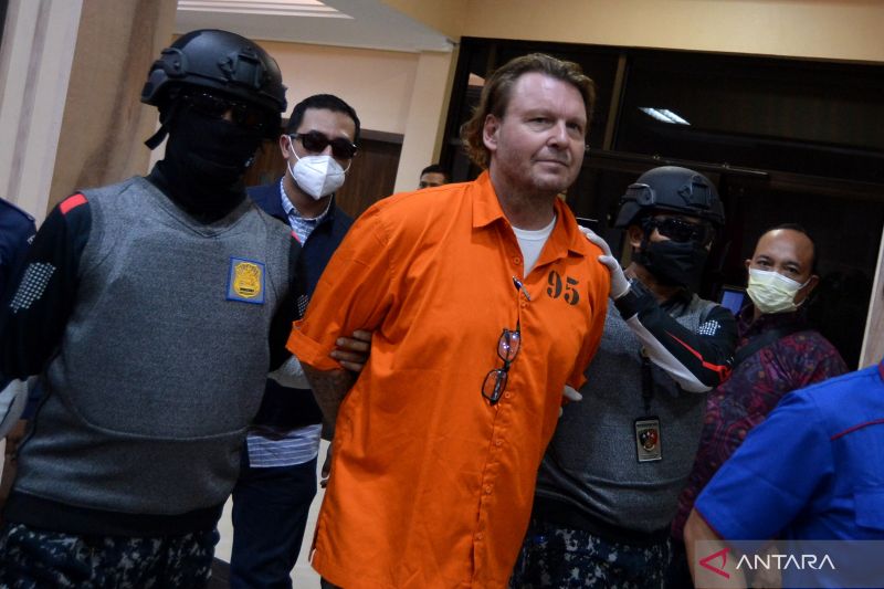 Penangkapan WNA buronan Interpol di Bali - ANTARA News