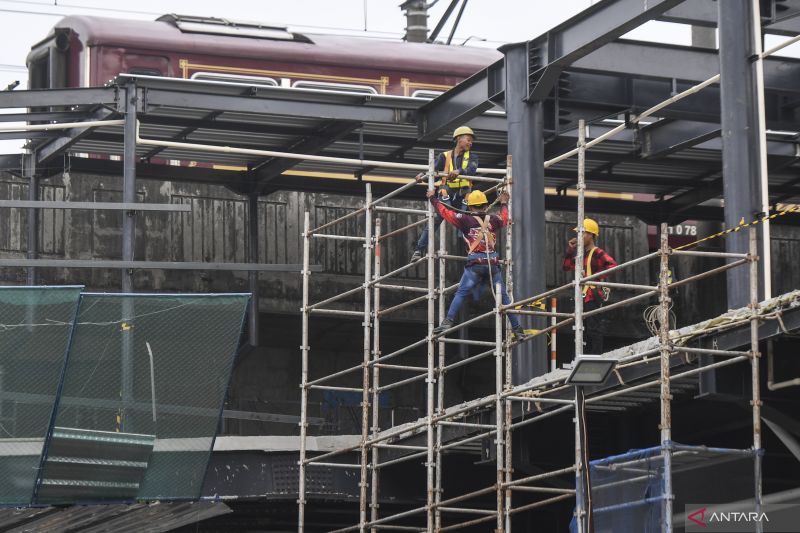 TransJakarta tambah empat halte lagi selesai revitalisasi - ANTARA News