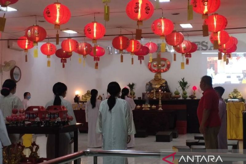 Imlek 2023 di Kendari dimaknai tahun menyambut rezeki - ANTARA News