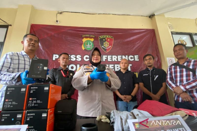 Polisi duga siswa SMPN 265 tersiram air cabai di Tebet - ANTARA News