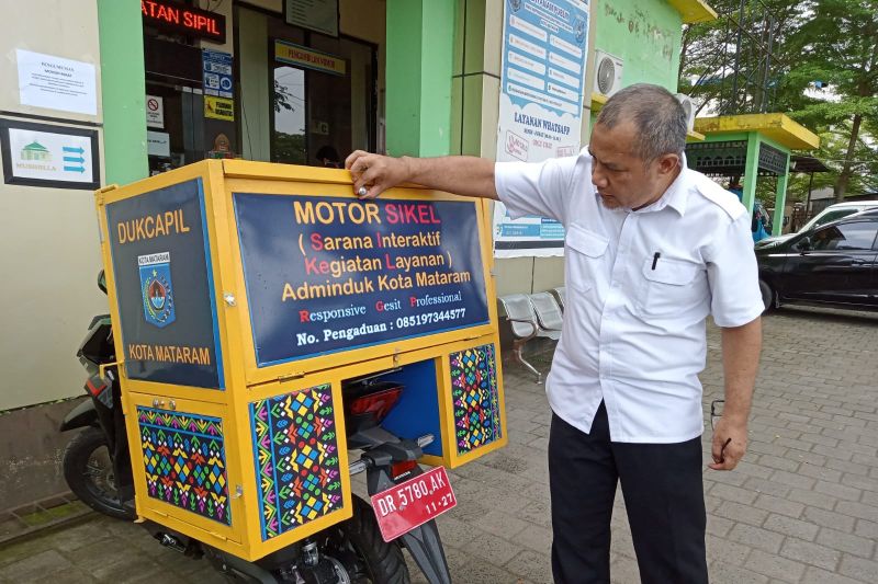 Pemkot Mataram menambah motor layanan adminduk keliling - ANTARA News ...