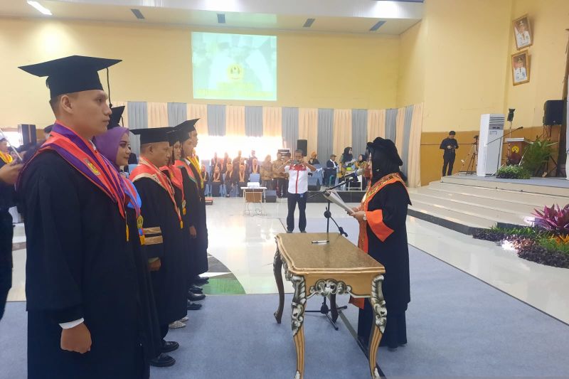 Universitas Baturaja Sumsel wisuda 214 mahasiswa - ANTARA News Sumatera ...