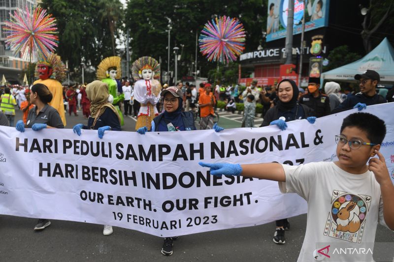 Peringatan Hari Peduli Sampah Nasional di Jakarta - ANTARA News