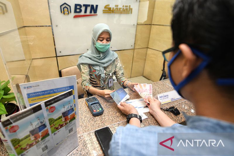 OJK nilai akuisisi Bank Victoria Syariah oleh BTN langkah positif - ANTARA News