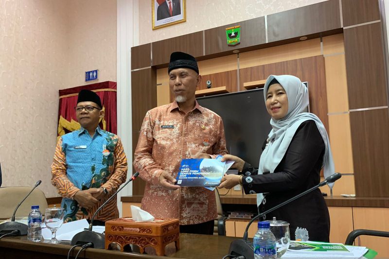 BPS catat angka pernikahan dini di Sumbar turun - ANTARA Sumbar