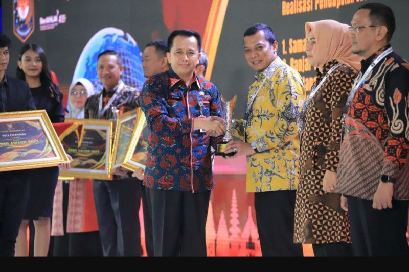 Pekanbaru raih penghargaan realisasi belanja daerah tertinggi - ANTARA News