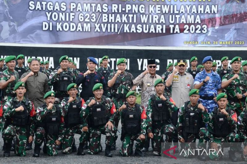 400 prajurit Yonif 623 perkuat pengamanan di Papua Barat - ANTARA News