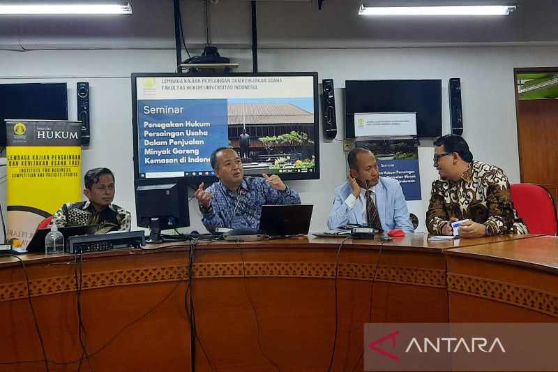 LKPU FHUI nilai bukti dugaan kartel minyak goreng KPPU tidak kuat - ANTARA News