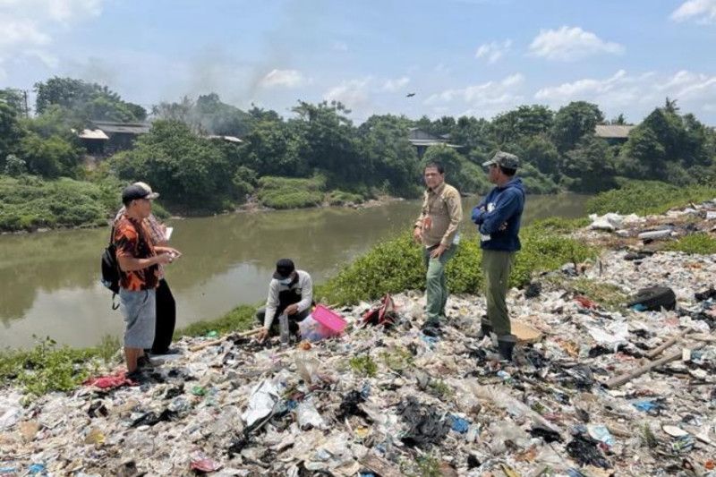 Tersangka Kasus Pengelolaan Sampah Ilegal Di Kota Tangerang Dan Kabupaten Bekasi Siap ...