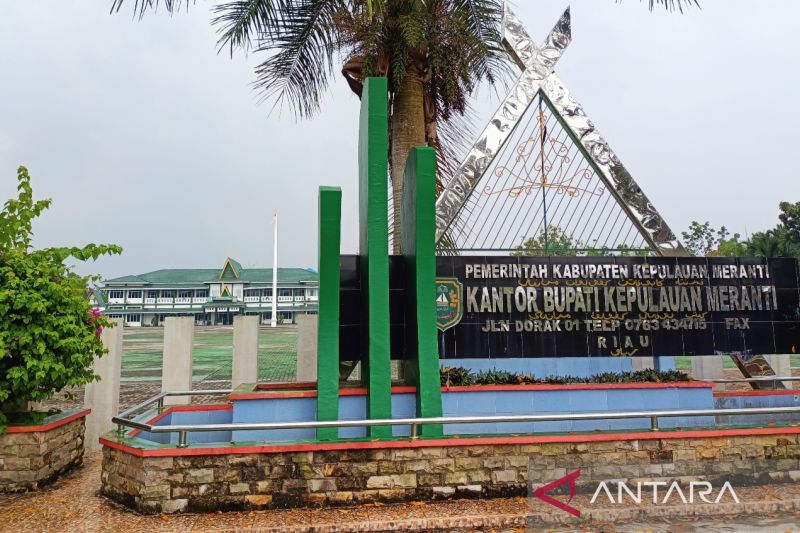 Pemkab Kepulauan Meranti hentikan pembangunan kantor bupati - ANTARA News