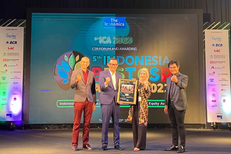 PT PII raih penghargaan "Indonesia Best CSR in Infrastructure" - ANTARA ...