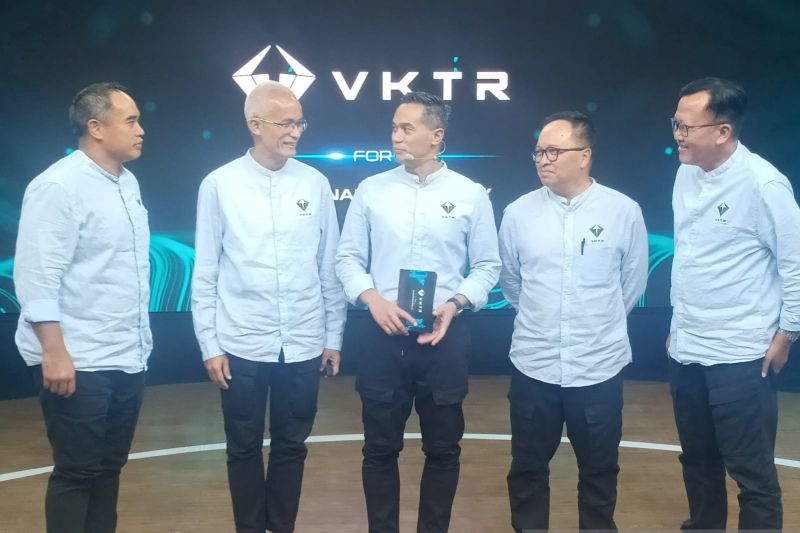 VKTR fokus mengembangkan kendaraan listrik bus dan truk - ANTARA News